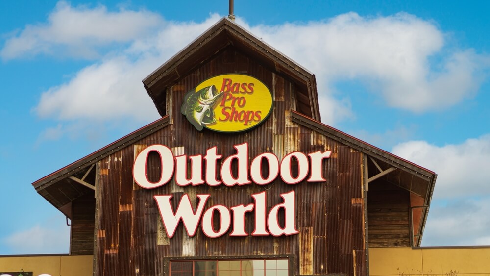 Bass Pro Shop History Aquariums And Museums Branson Log Cabin Rentals